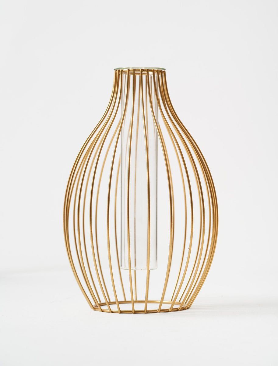 Statement Outline Vase - Gold – ColinDecor